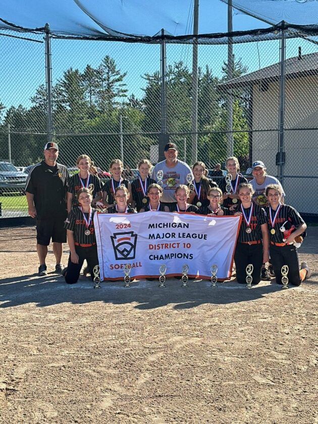 Escanaba Major Little League softball primed for state tournament ...